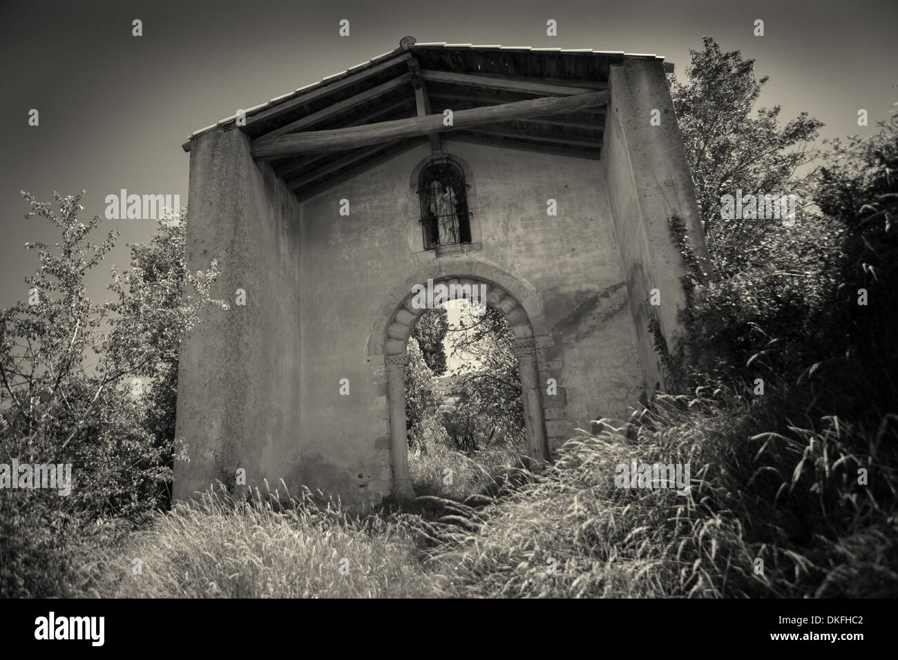 French chapel hi-res stock photography and images - Alamy