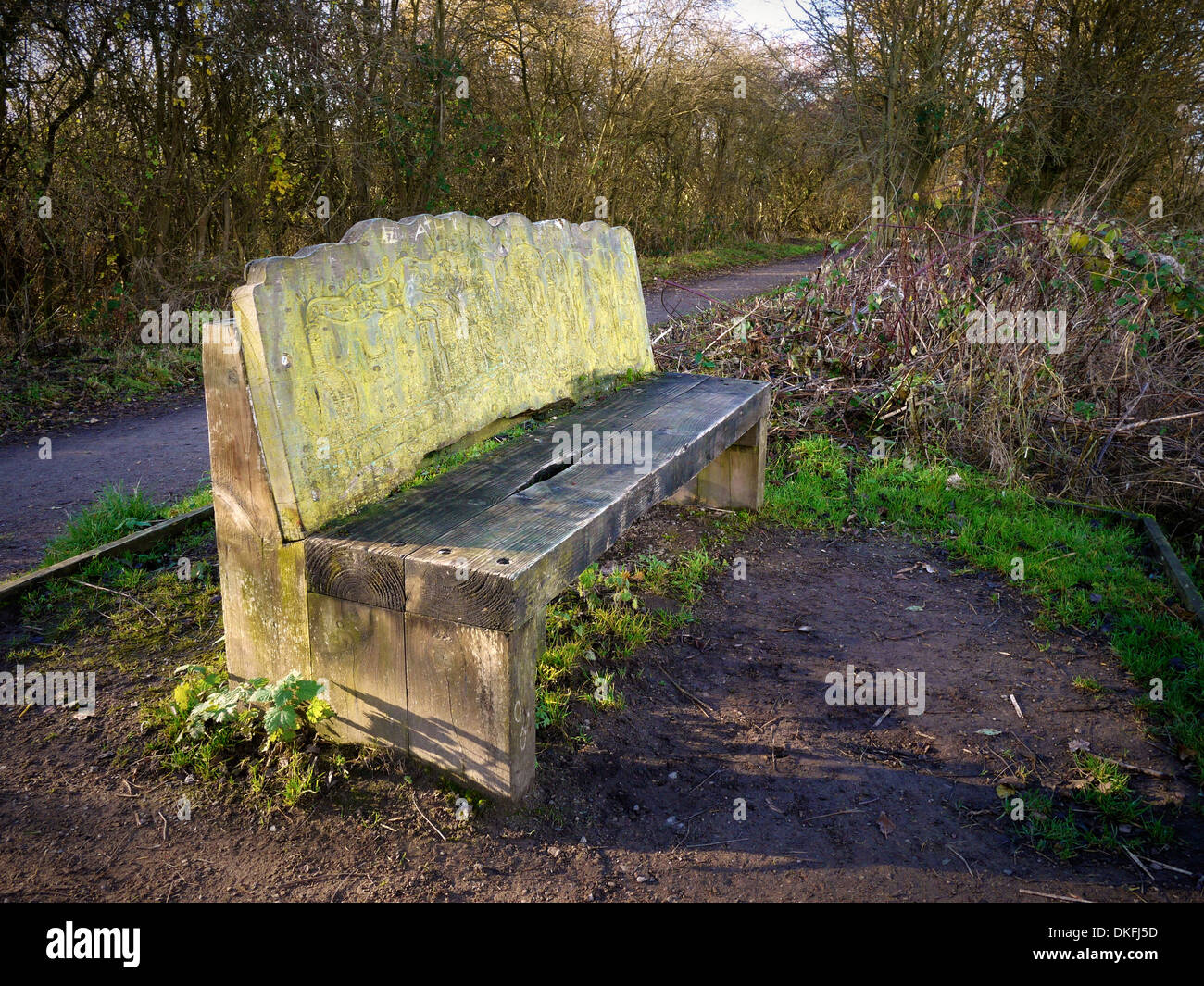 Wooden bench in the Cheshire countryside UK Stock Photo - Alamy