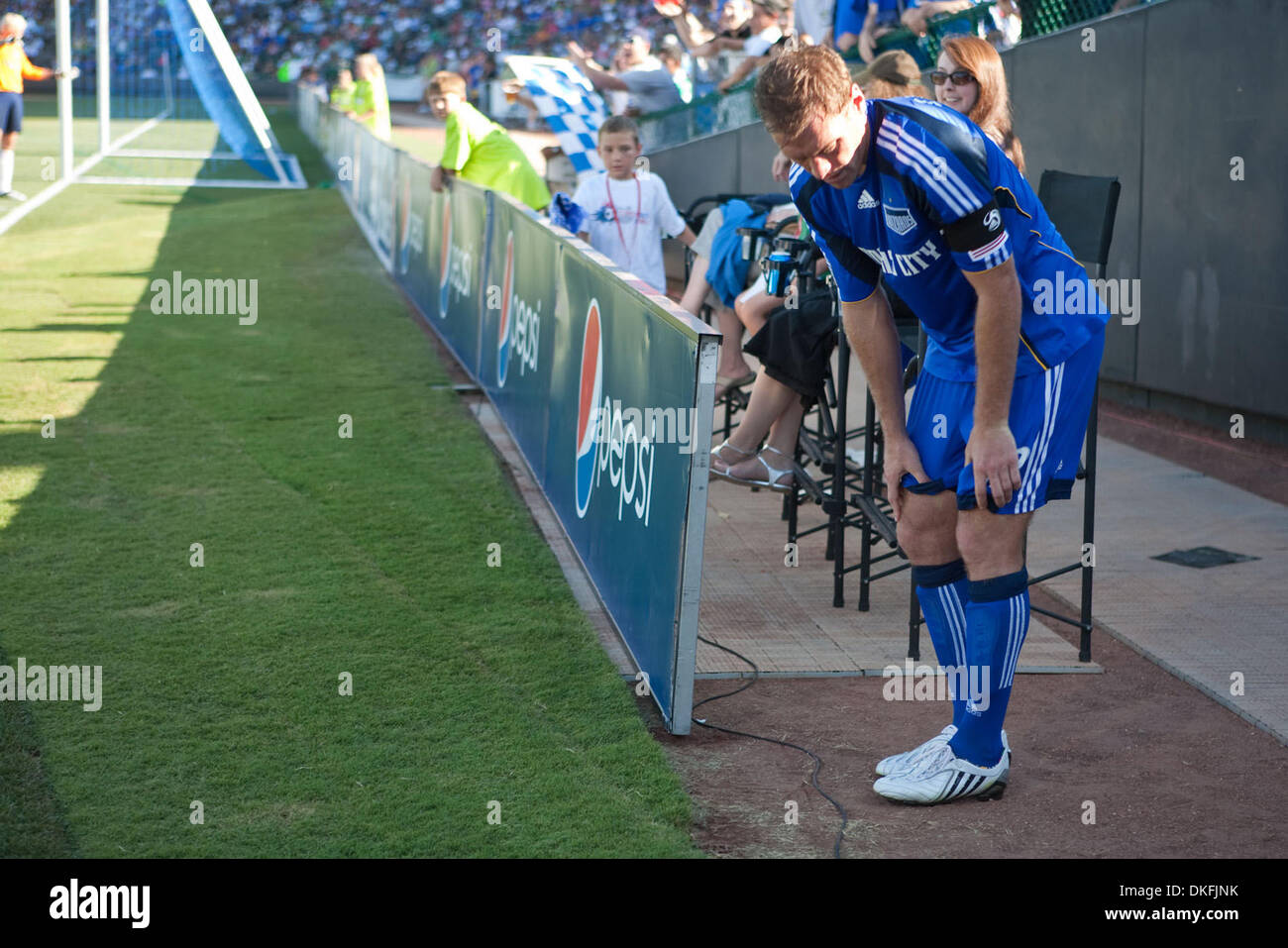 Jun 28, 2009 - Kansas City, Kansas, USA - Jimmy Conrad #12 of the ...