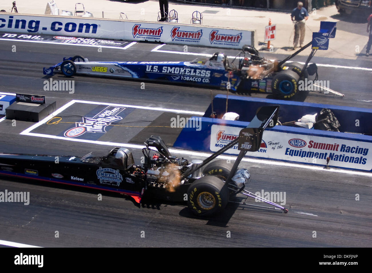 Jun 28, 2009 - Norwalk, Ohio, USA - NHRA Top Fuel drivers Spencer ...