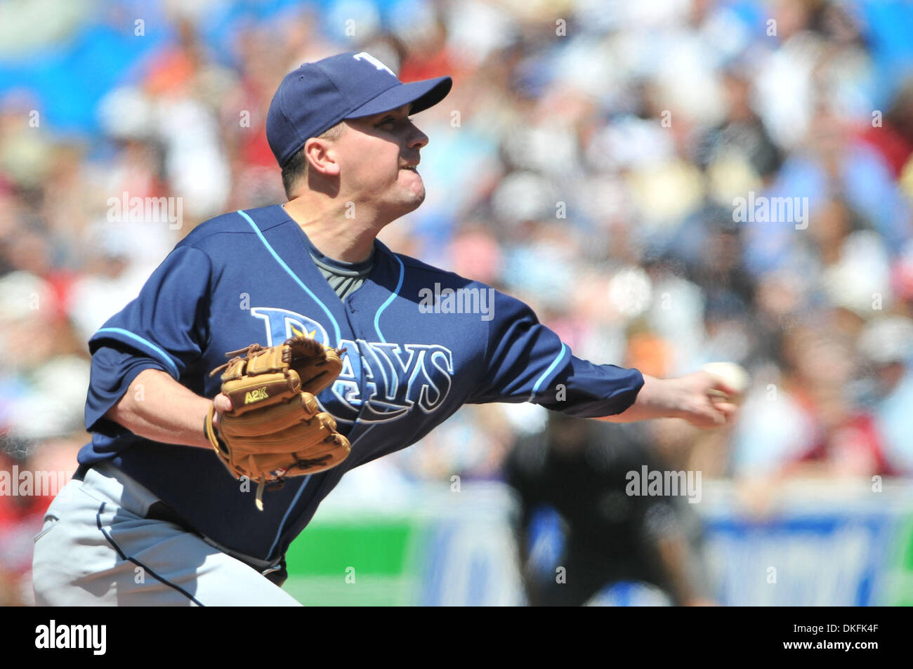 Tampa bay rays relief pitcher hi-res stock photography and images - Alamy