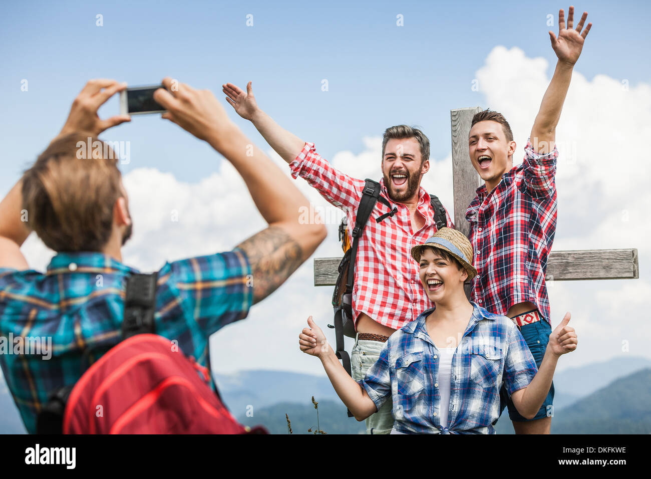 Man cross arms hi-res stock photography and images - Alamy