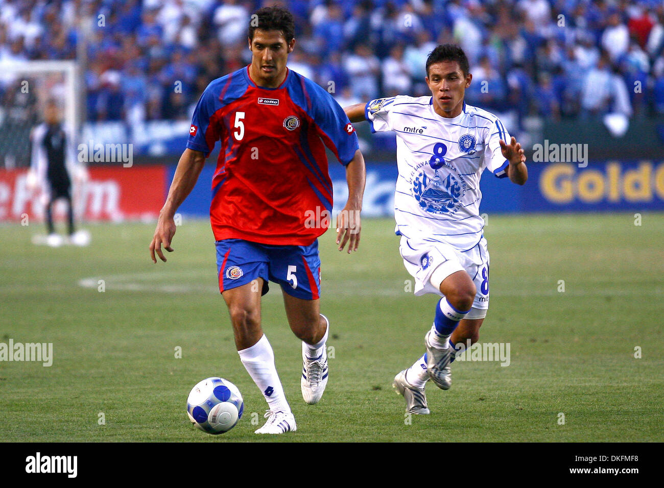 Jul 03, 2009 - Carson, California, USA - Action between El Salavador ...