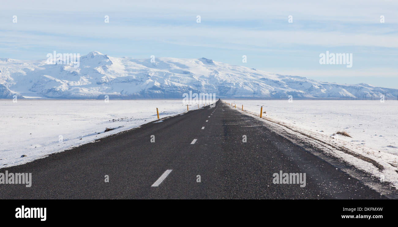 Icey wind hi-res stock photography and images - Alamy