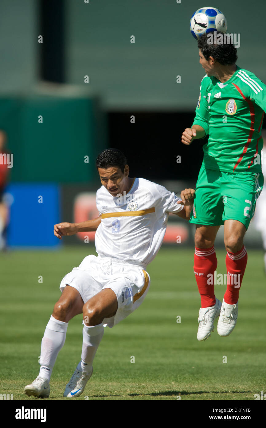 Jul 05, 2009 - Oakland, California, USA - Mexico defender JONNY ...