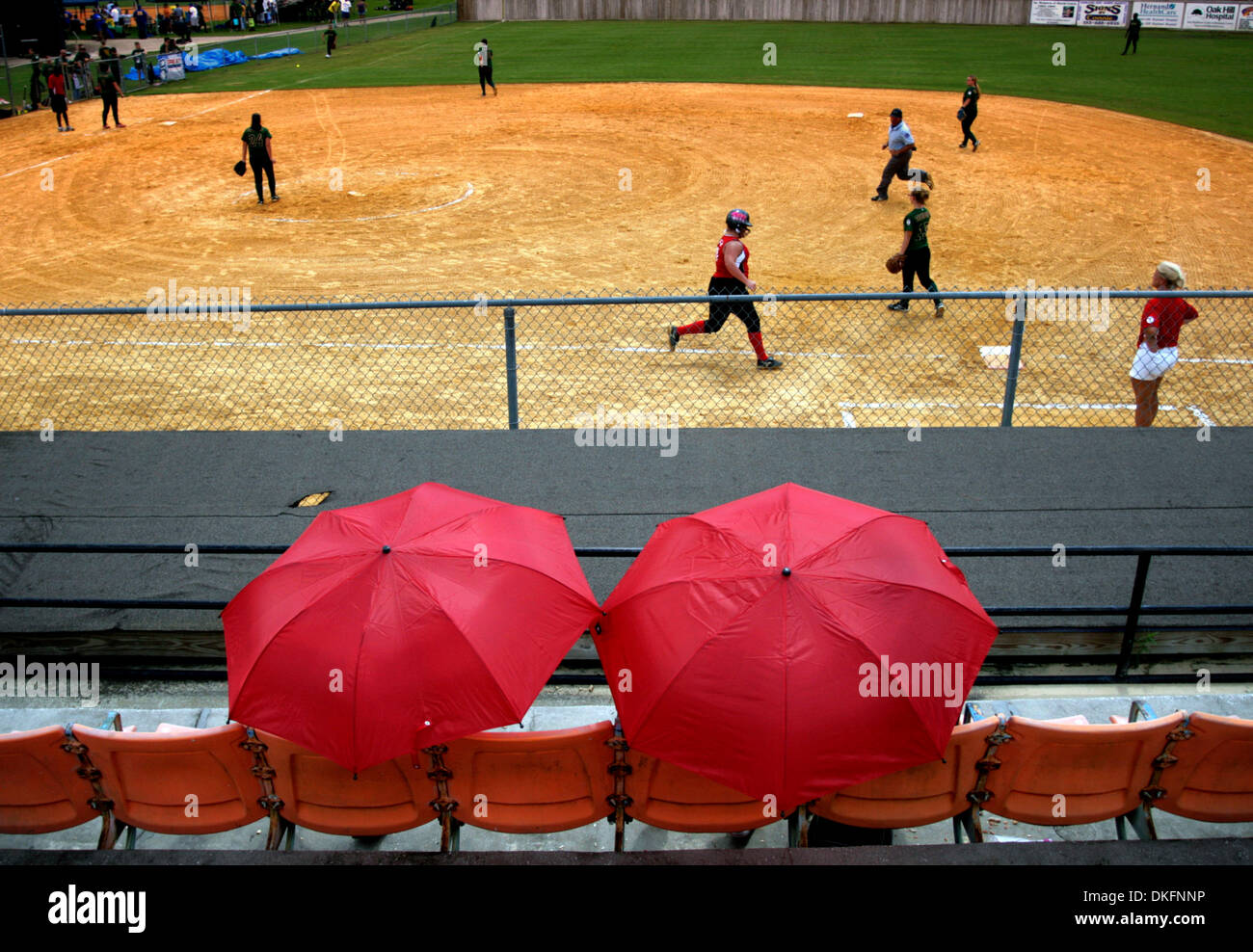 RON THOMPSON | Times.HT 308610 thom dixie 1 of 4 (07/03/2009 ...