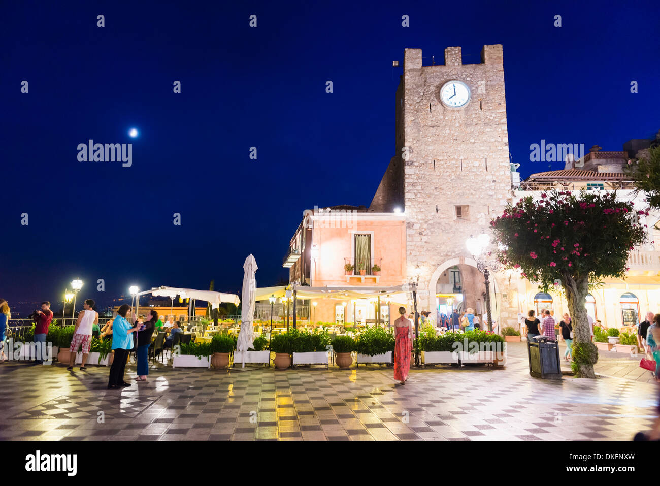Sicily taormina night hi-res stock photography and images - Alamy