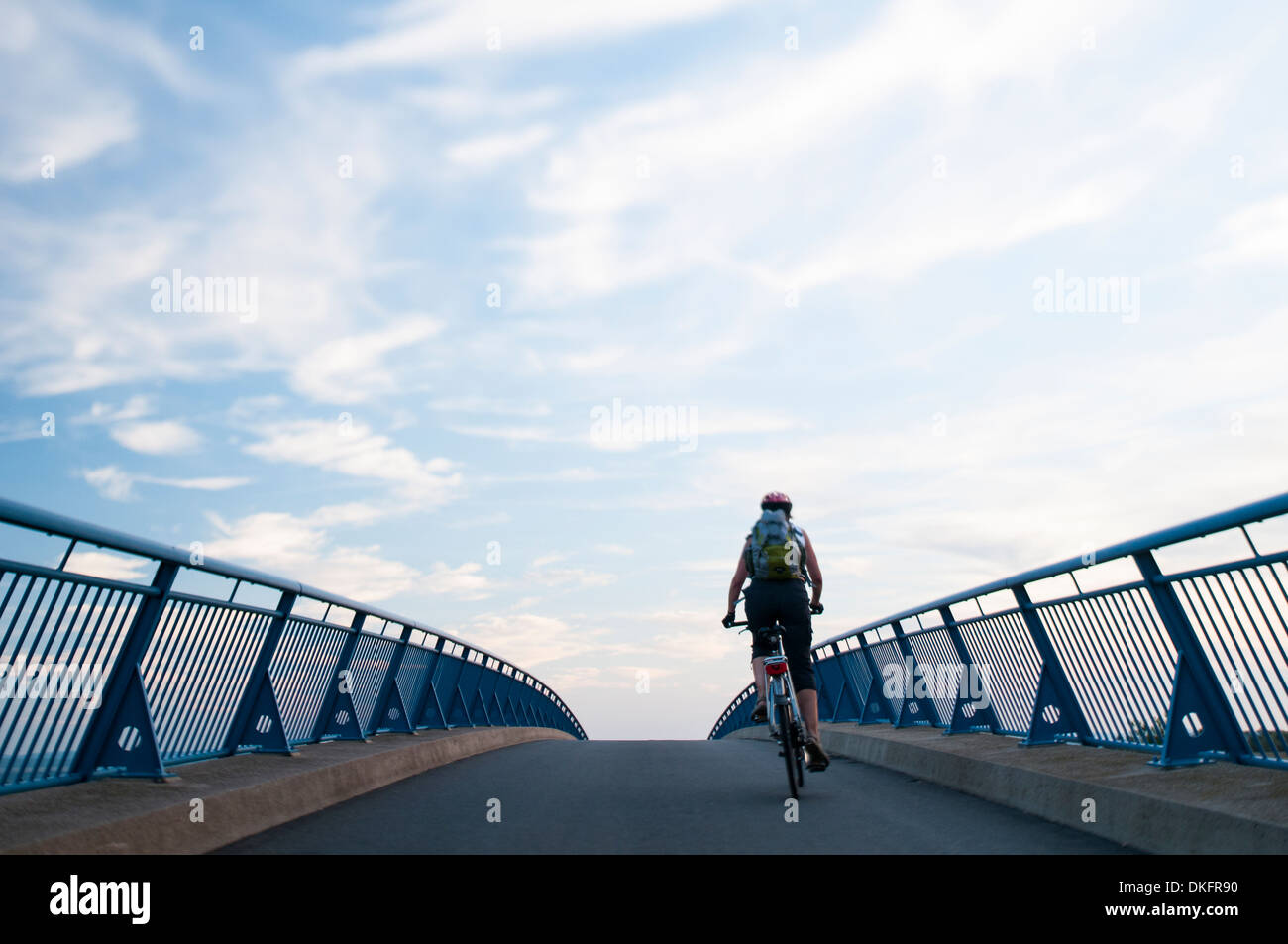 Back view of cyclists hi-res stock photography and images - Alamy