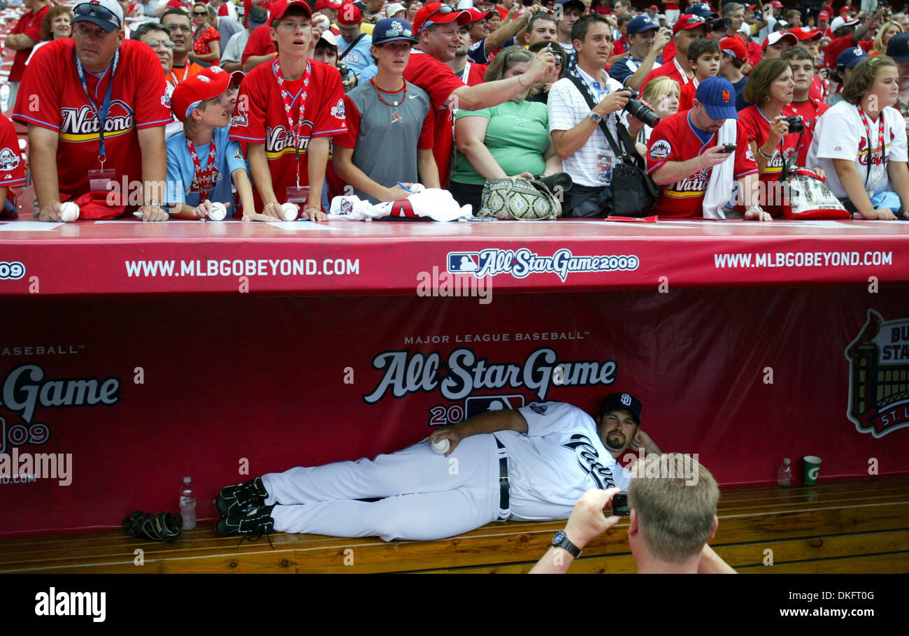 Jul 14, 2009 - St. Louis, Missouri, USA - HEATH BELL poses for a ...