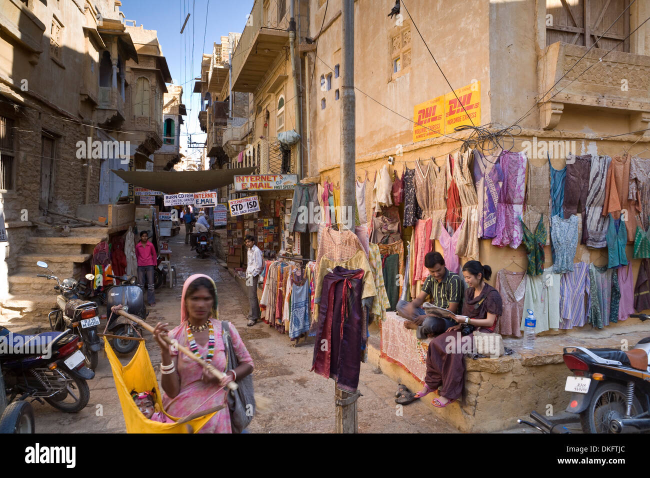 Market scene, Jaisalmer, Western Rajasthan, India, Asia Stock Photo - Alamy