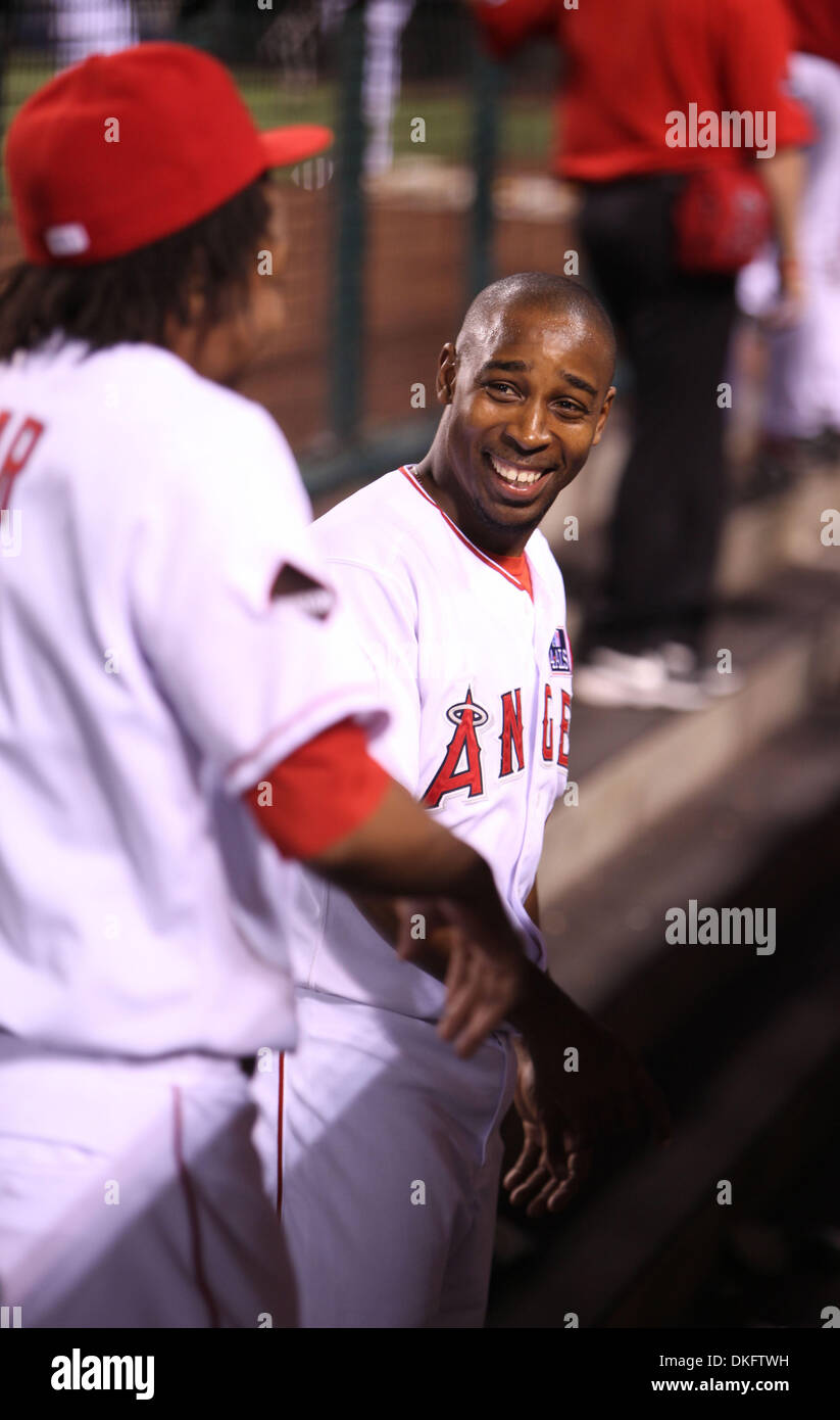 Jul 04, 2009 - Anaheim, California, USA - CHONE FIGGINS #9 and ERICK ...