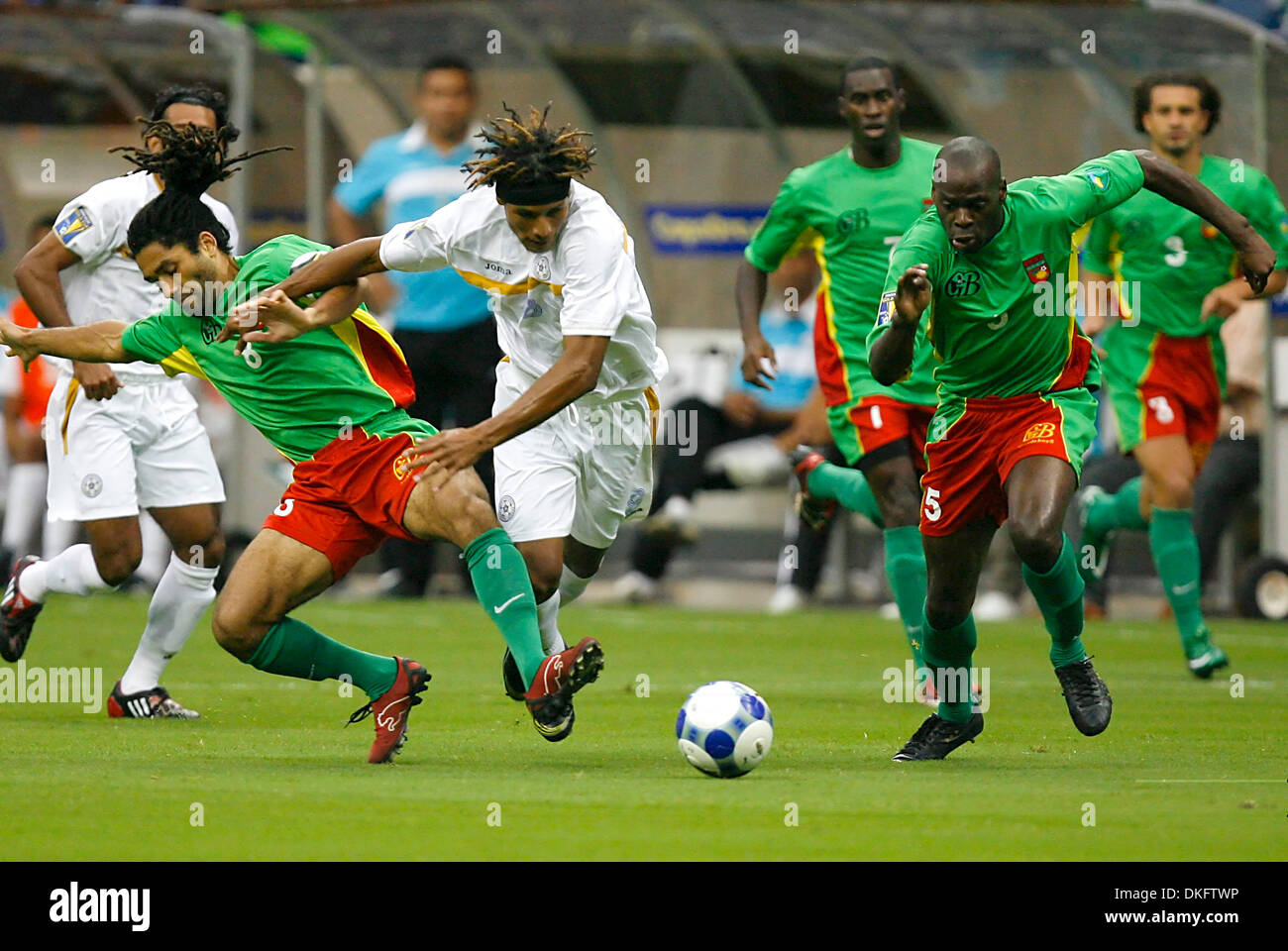 Jul 09, 2009 - Houston, Texas, USA - Guadeloupe's EDDIE VIATOR and ...