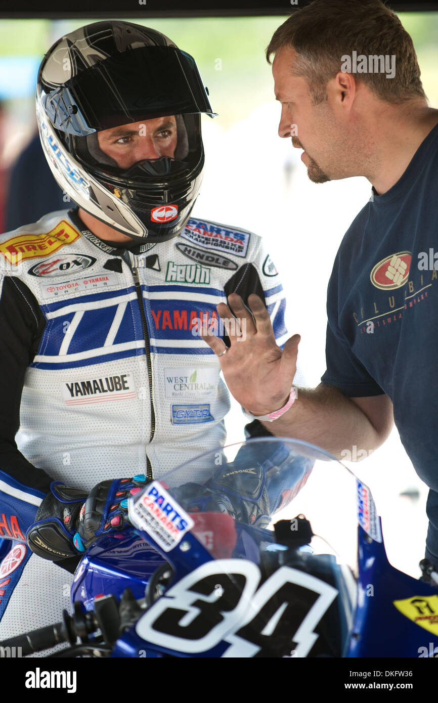 Superbike mechanic hi-res stock photography and images - Alamy