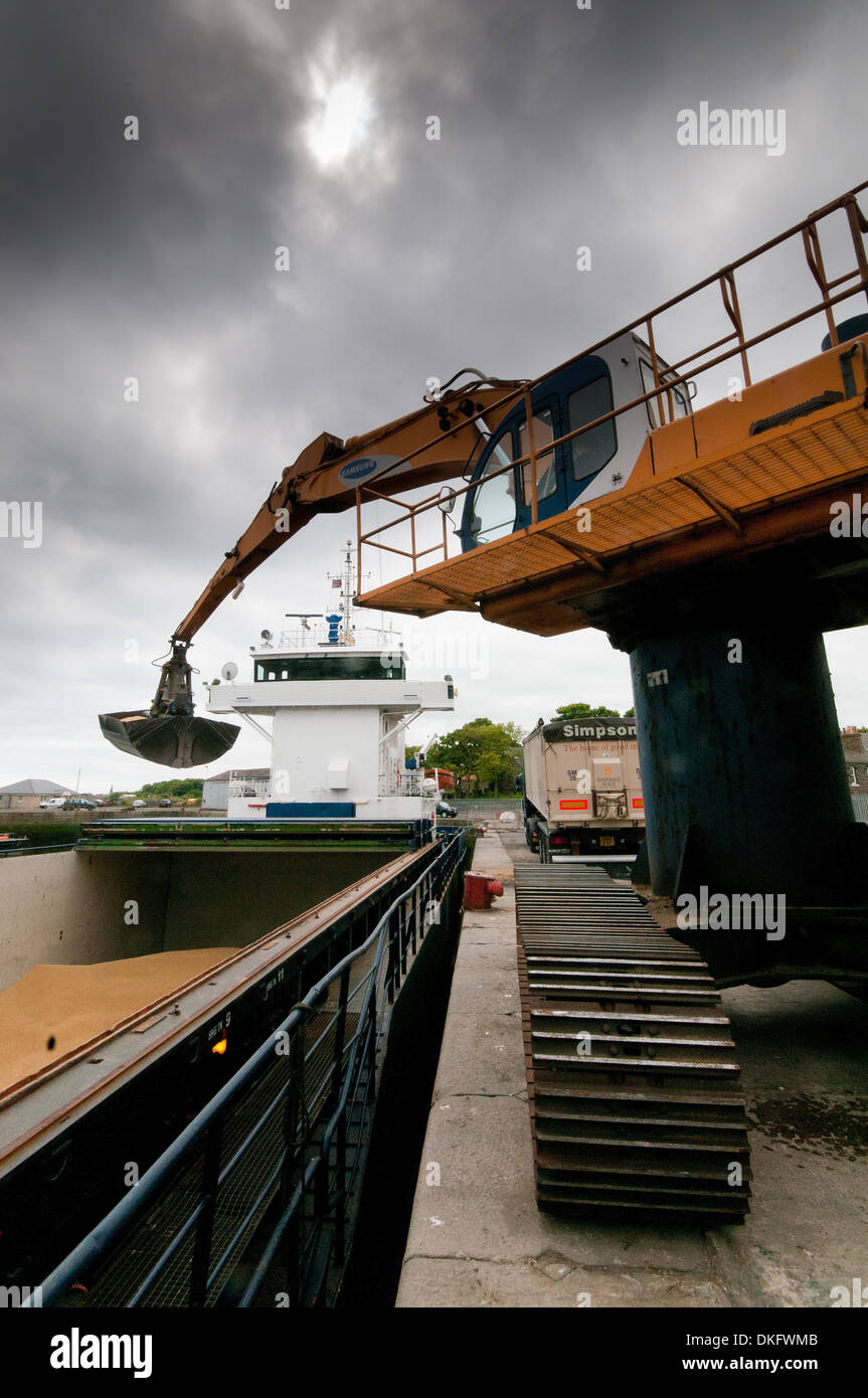 Grain unloading High Resolution Stock Photography and Images - Alamy