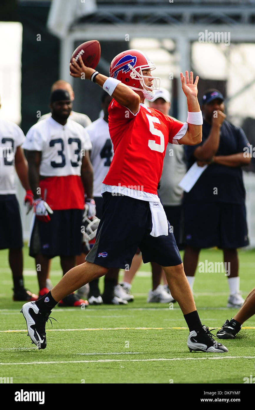 Jul 26, 2009 - Rochester, New York, USA - Quarterback TRENT EDWARDS ...