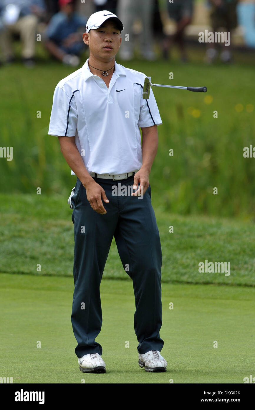 Jul 27, 2009 - Oakville, Ontario, Canada - ANTHONY KIM tosses his ...