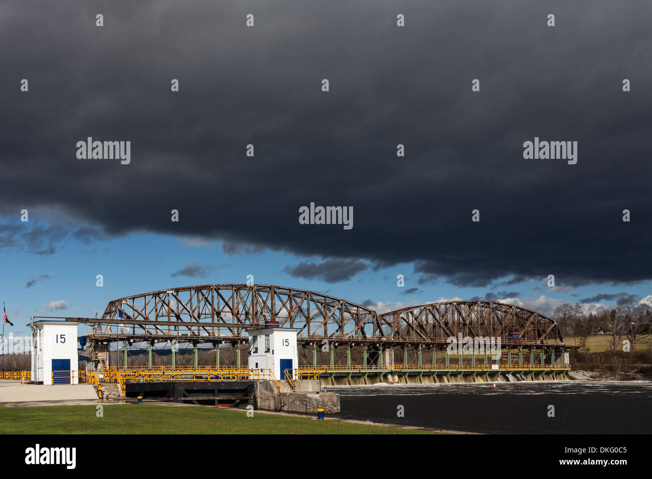 Historic canal system hi-res stock photography and images - Alamy