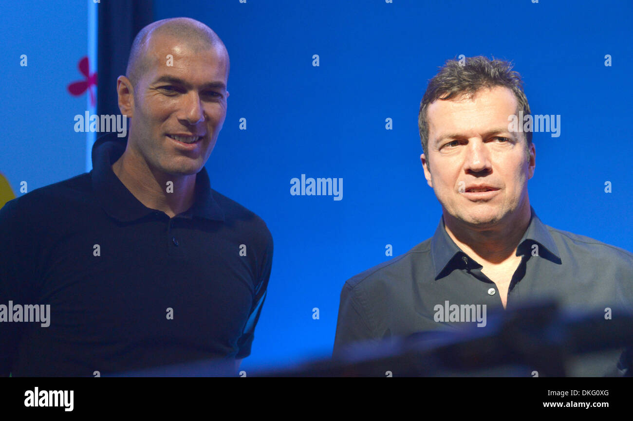 Zinedine zidane france brazil hi-res stock photography and images - Alamy