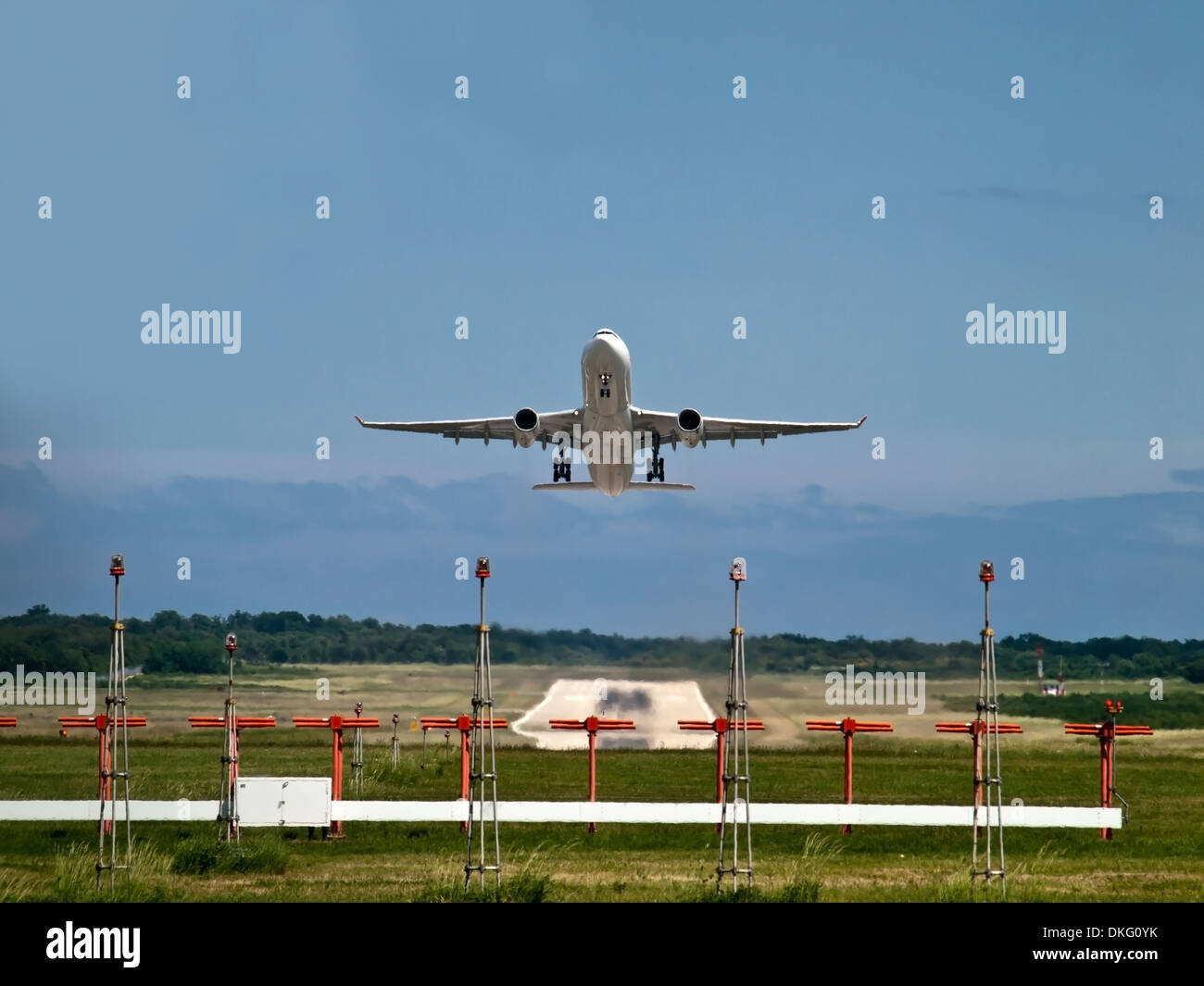 airplane taking off Stock Photo - Alamy