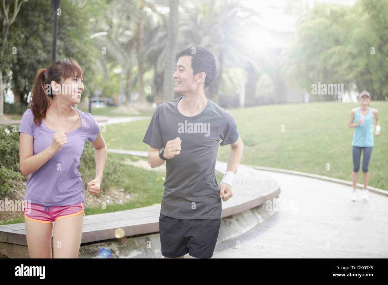 Three people in the foreground hi-res stock photography and images - Alamy