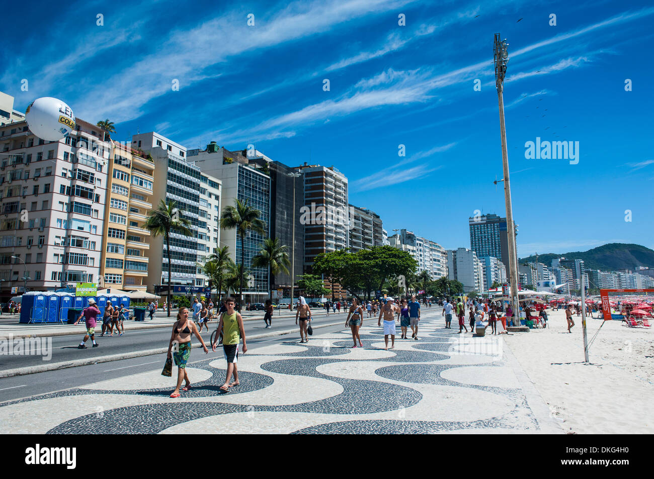 Copacabana promenade hi-res stock photography and images - Alamy
