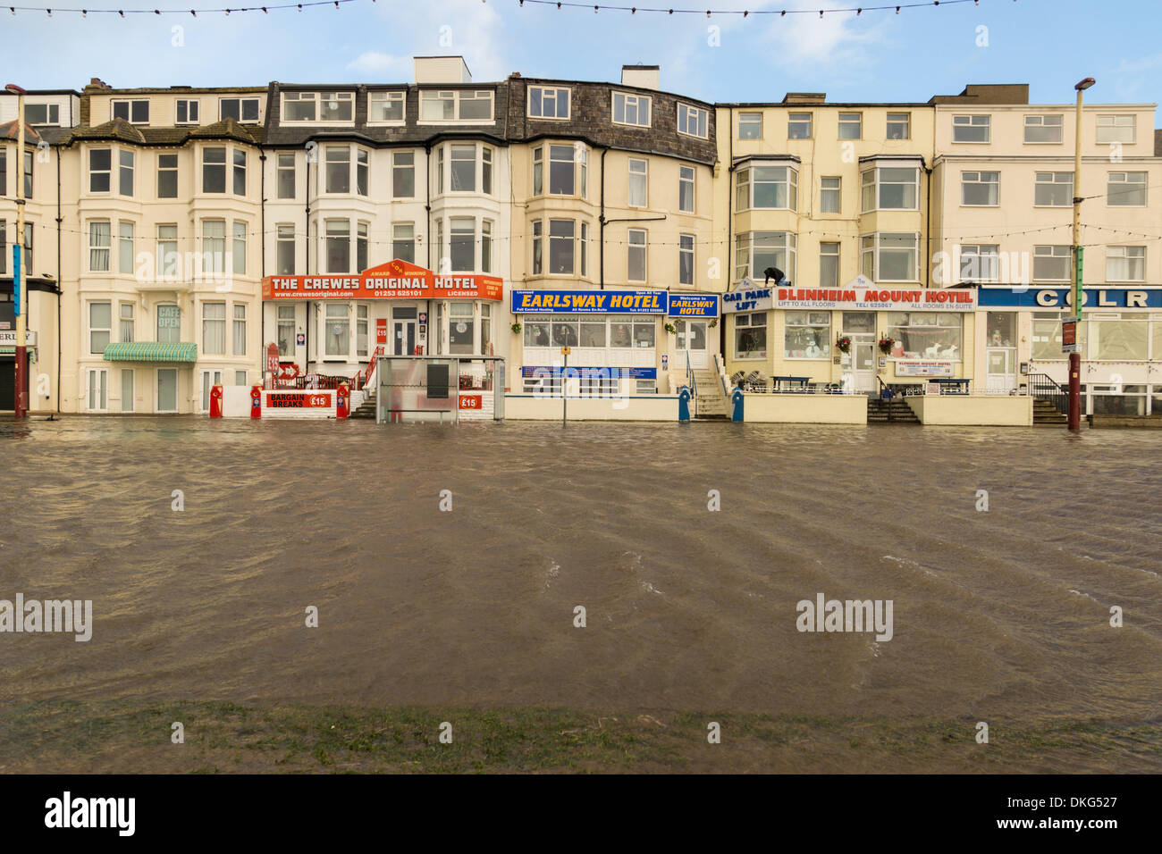 Storm surge floods part of Blackpool's golden mile Stock Photo - Alamy