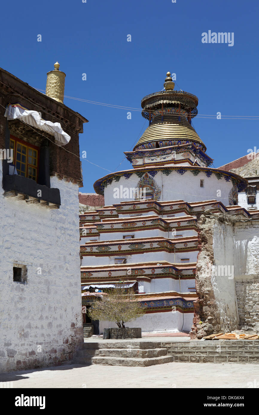 The Kumbum chorten (Stupa) in the Palcho Monastery at Gyantse, Tibet ...