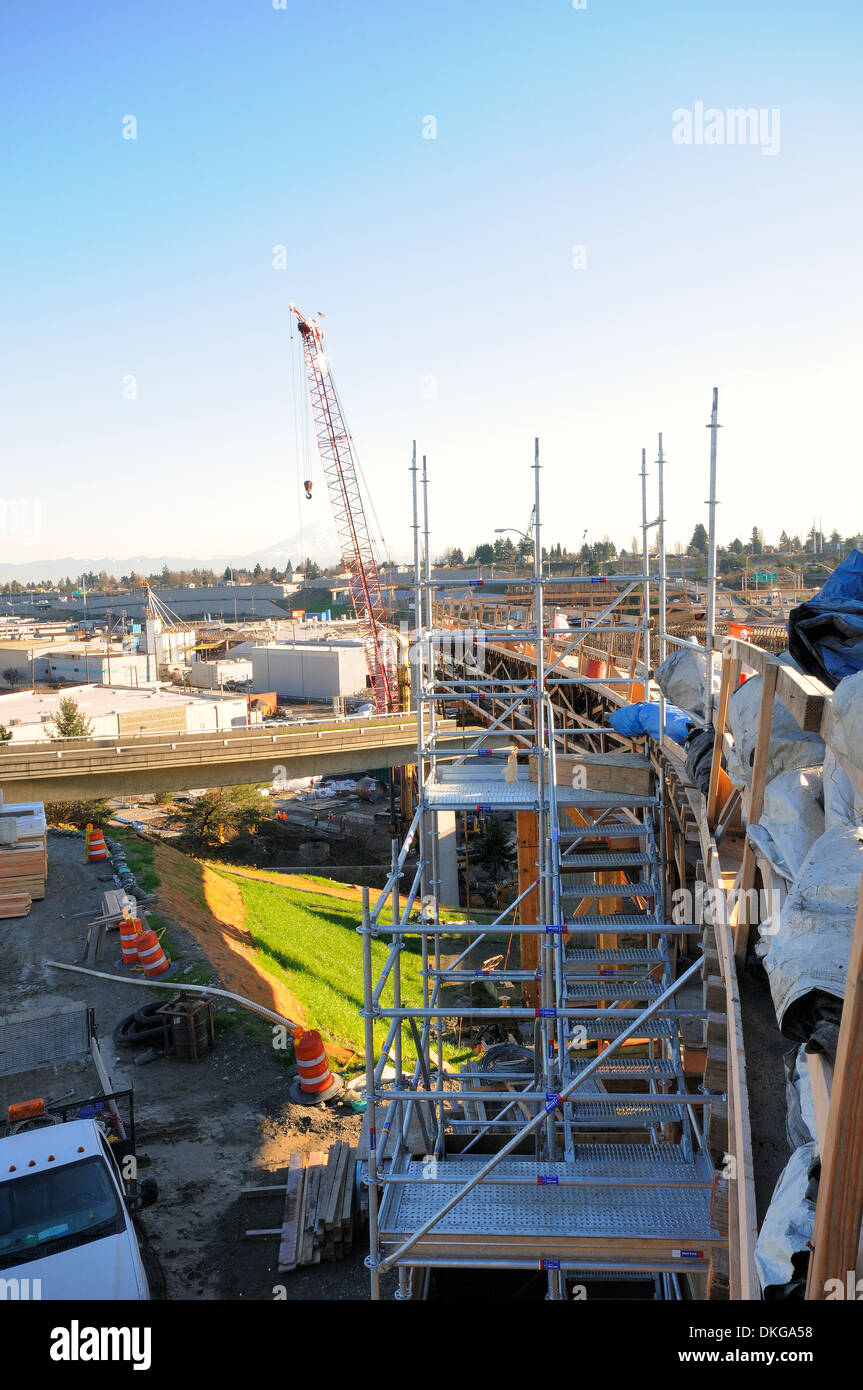 Scaffolding built to work on freeway overpass construction Stock Photo ...