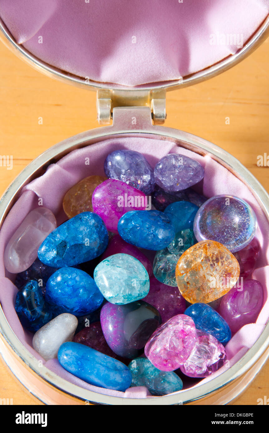 Multi coloured stones hi-res stock photography and images - Alamy