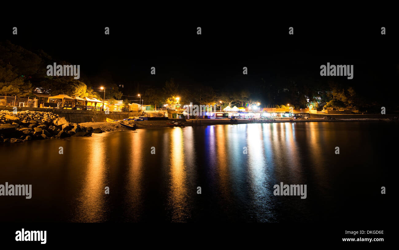 Night sea beach hi-res stock photography and images - Alamy