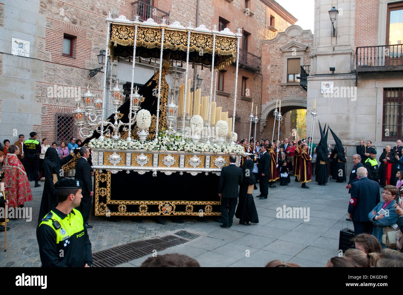 Semana santa catolica tradicion hi-res stock photography and images - Alamy