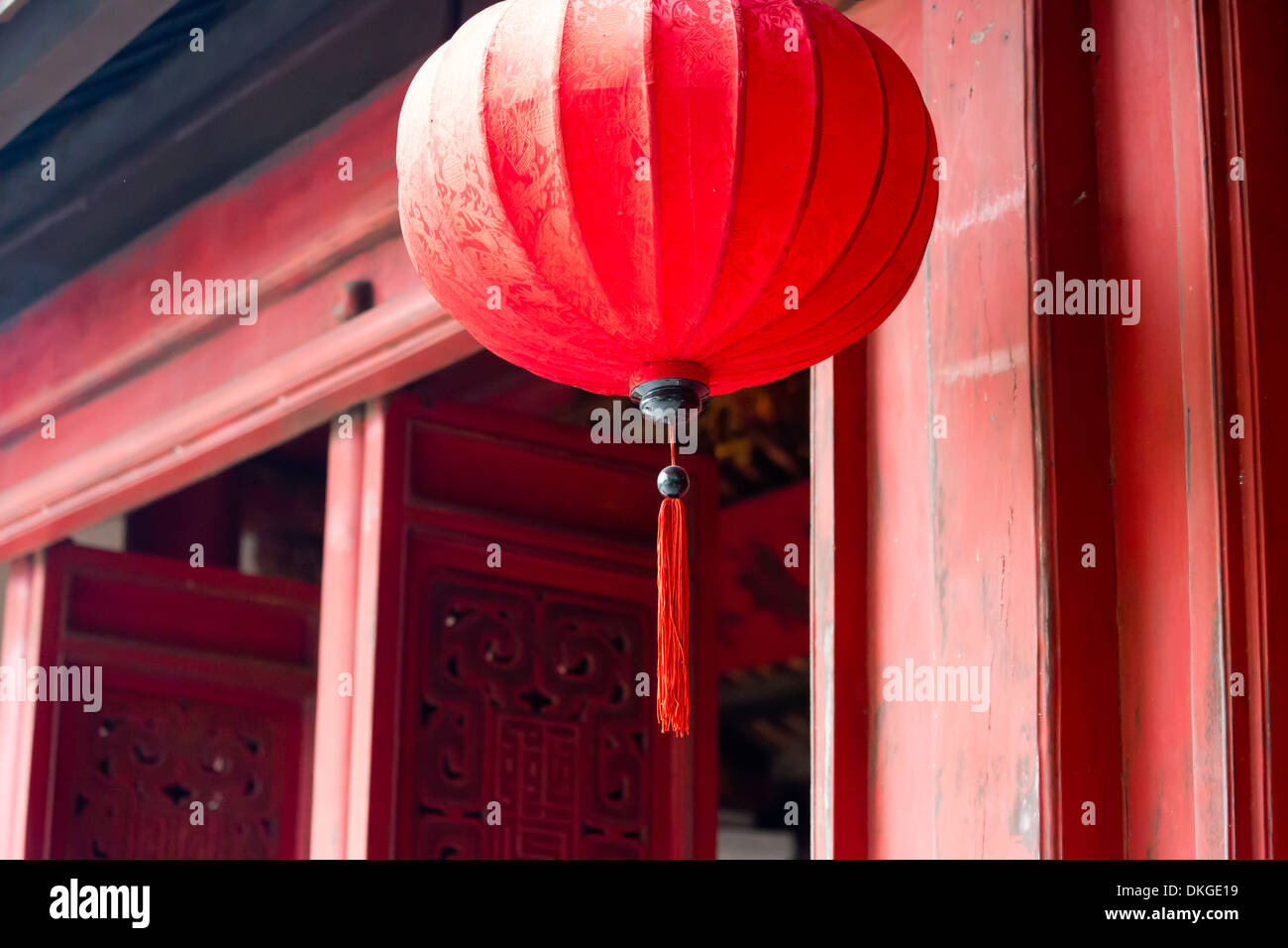 Chinese lantern structure hi-res stock photography and images - Alamy