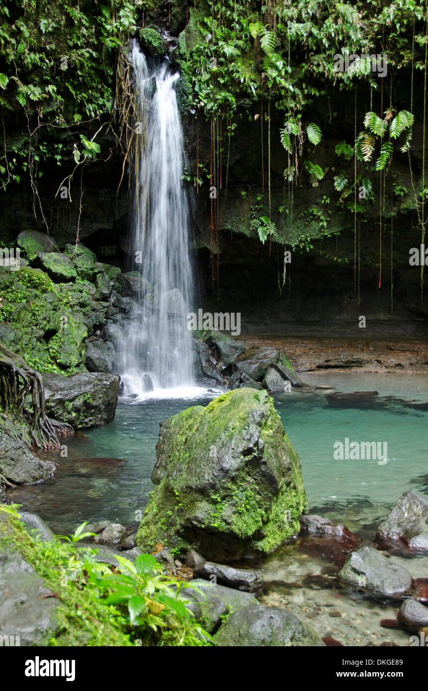 Pitons hi-res stock photography and images - Alamy