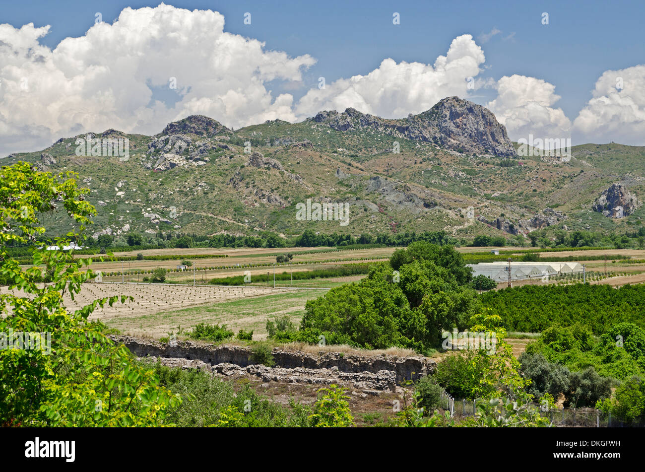 Taurus mountains hi-res stock photography and images - Alamy
