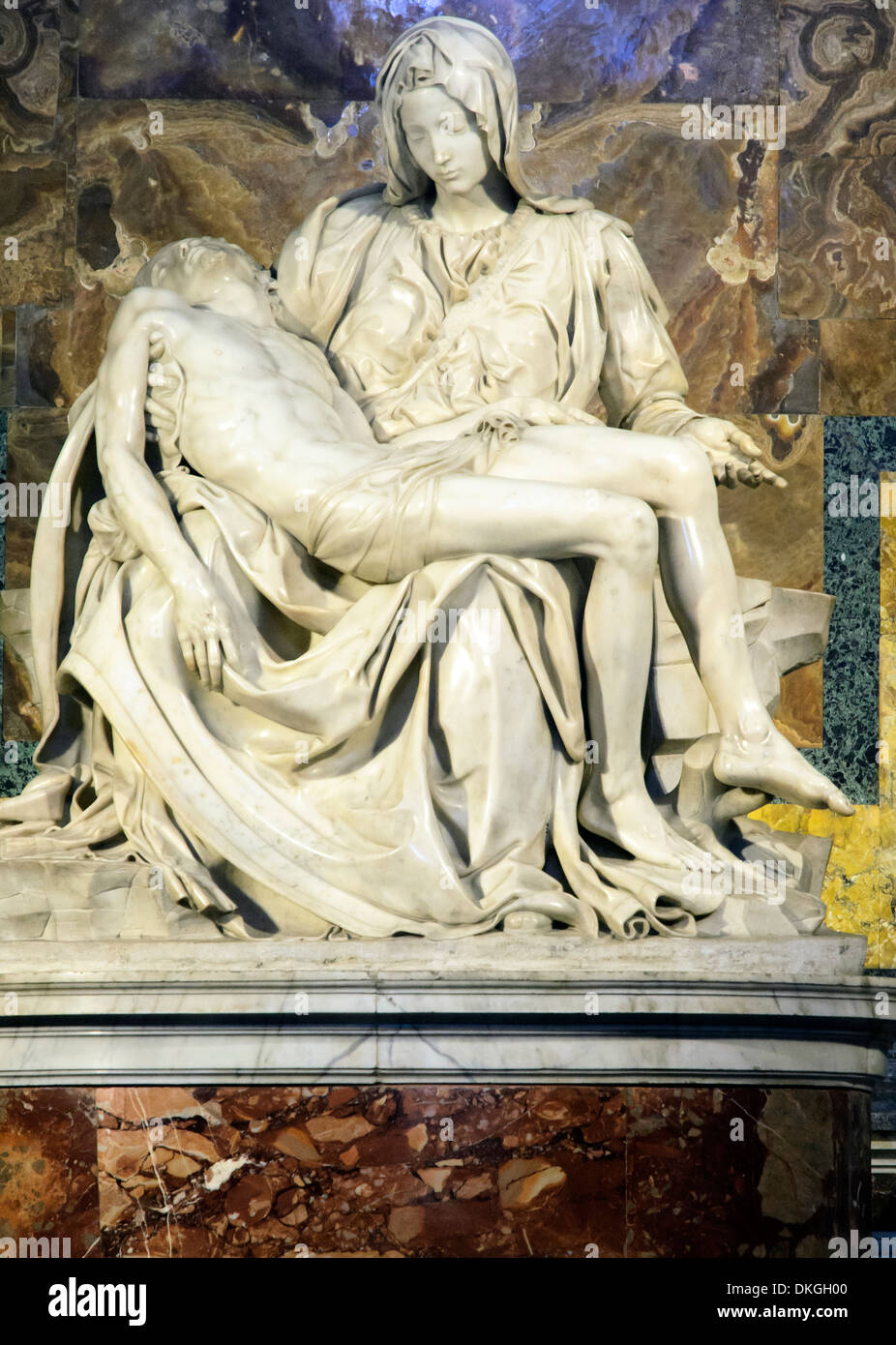 The Pietà by Michelangelo in the Basilica of Saint Peter - Rome, Italy ...