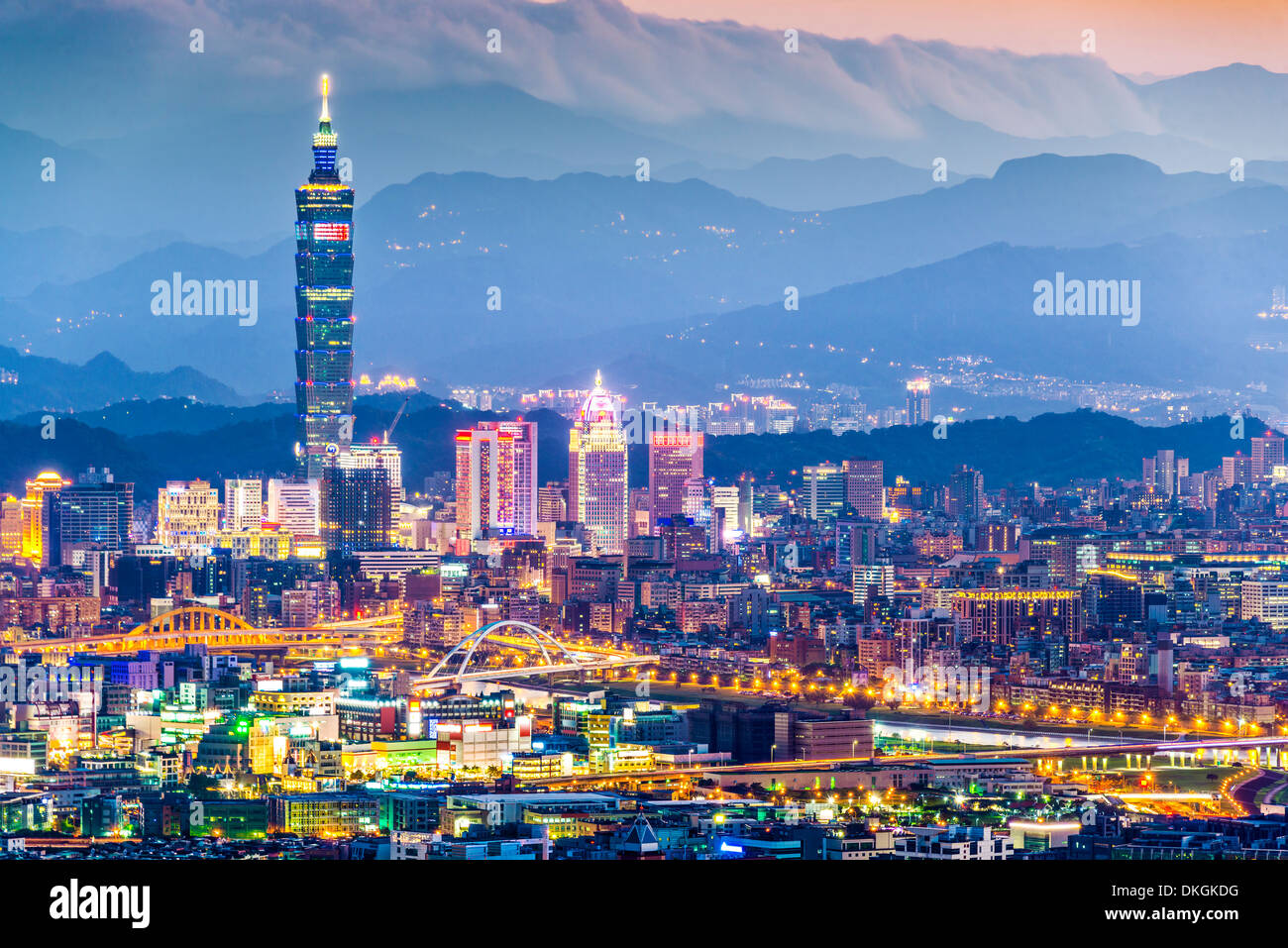 Modern office buildings in Taipei, Taiwan at dusk Stock Photo - Alamy