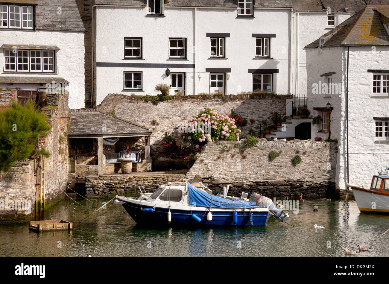 Polperro cottage hi-res stock photography and images - Alamy