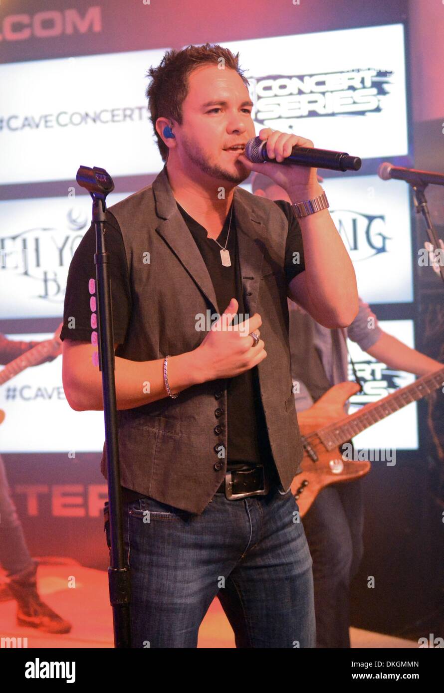 New York, NY, USA. 5th Dec, 2013. in attendance for Eli Young Band at ...