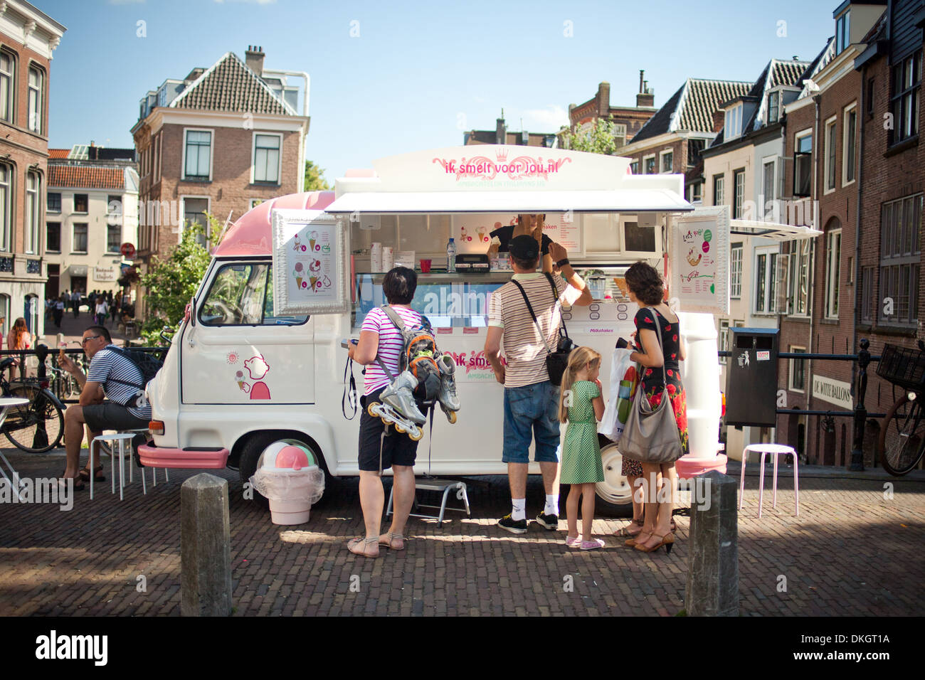 Ice cream car hi-res stock photography and images - Alamy