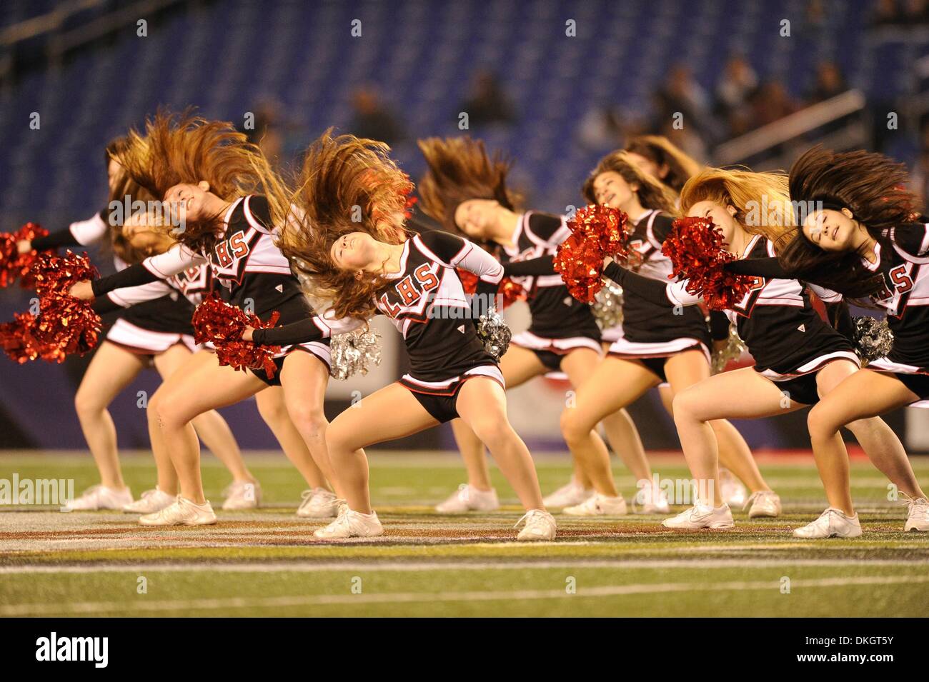 DEC 05, 2013: Linganore Lancer cheerleaders perform during the half ...