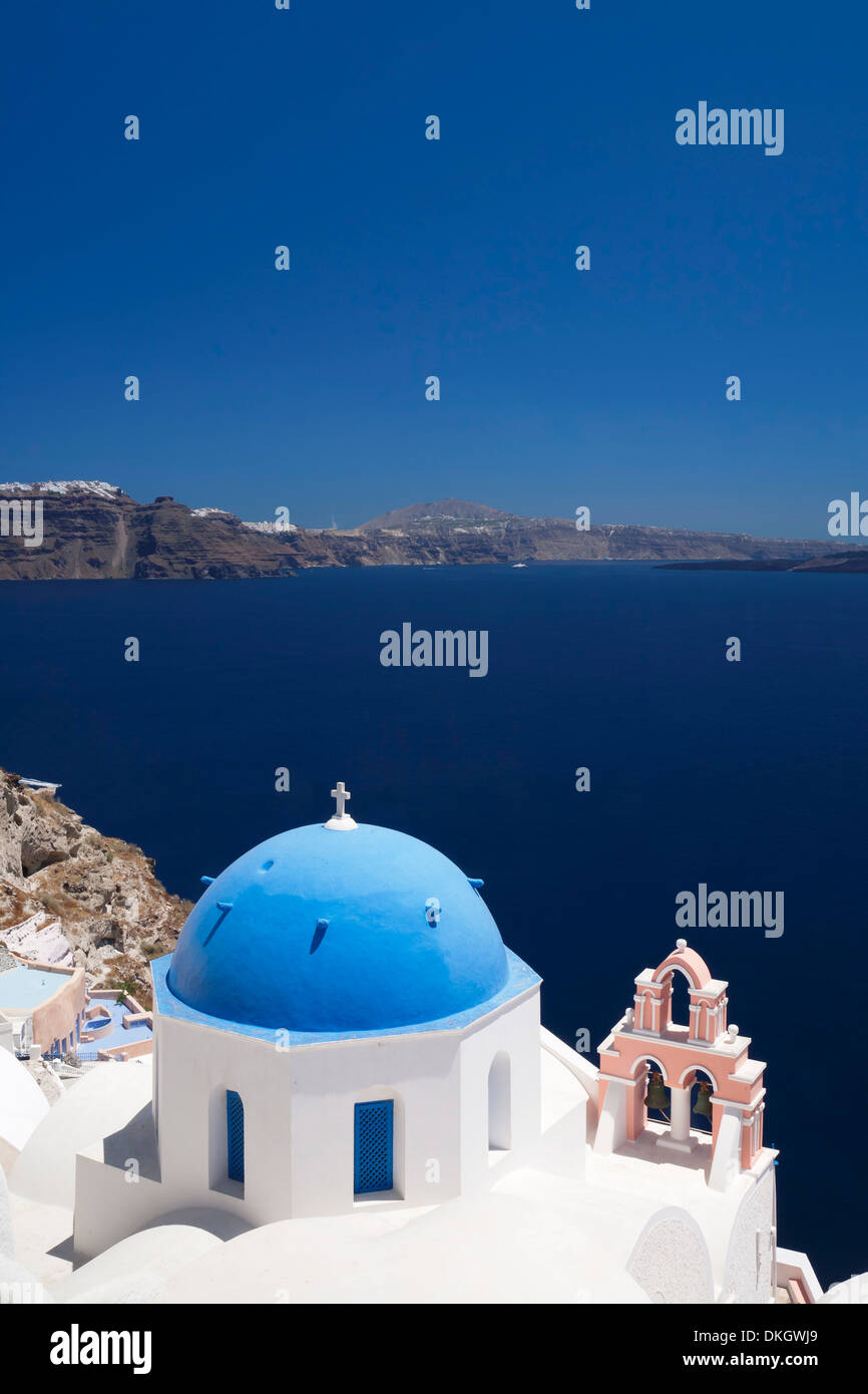 Greek architecture blue dome hi-res stock photography and images - Alamy