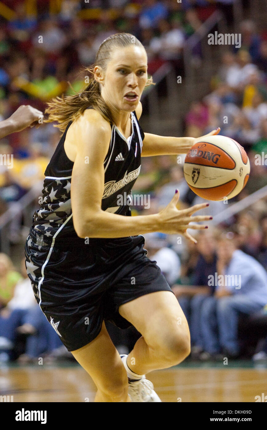 Erin andrew hi-res stock photography and images - Alamy