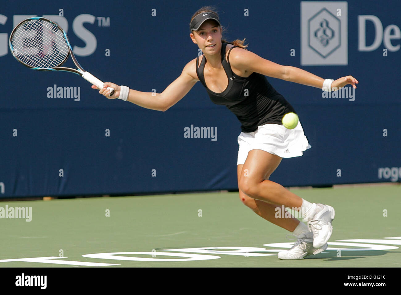 Sharon fichman hi-res stock photography and images - Alamy