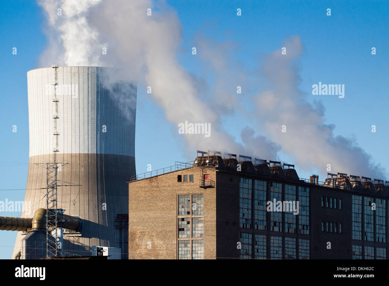 The coal-fired thermal power plant Maritsa East 1 in southeastern ...