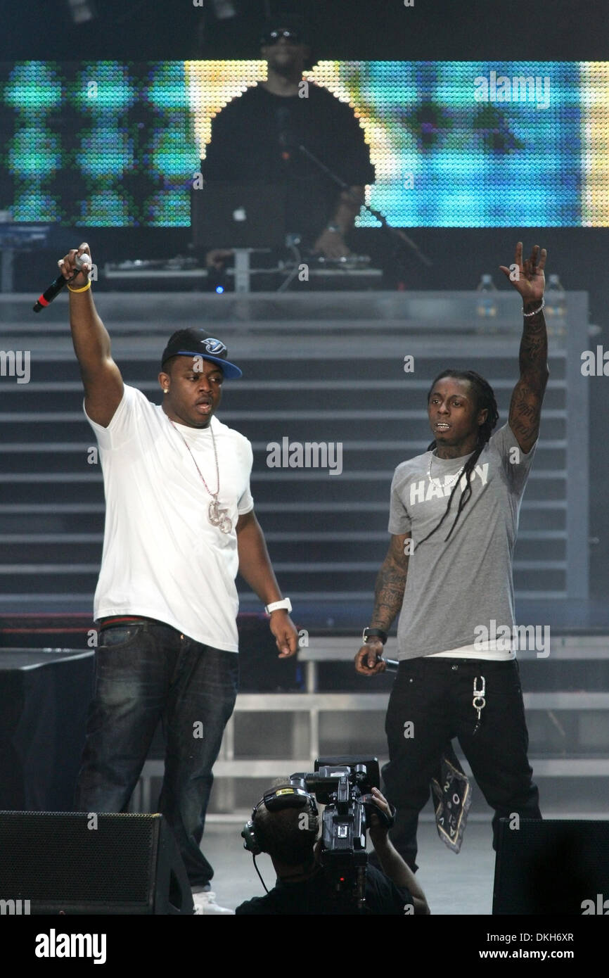 Lil' Wayne performs on stage at the Molson Amphitheatre in Toronto ...