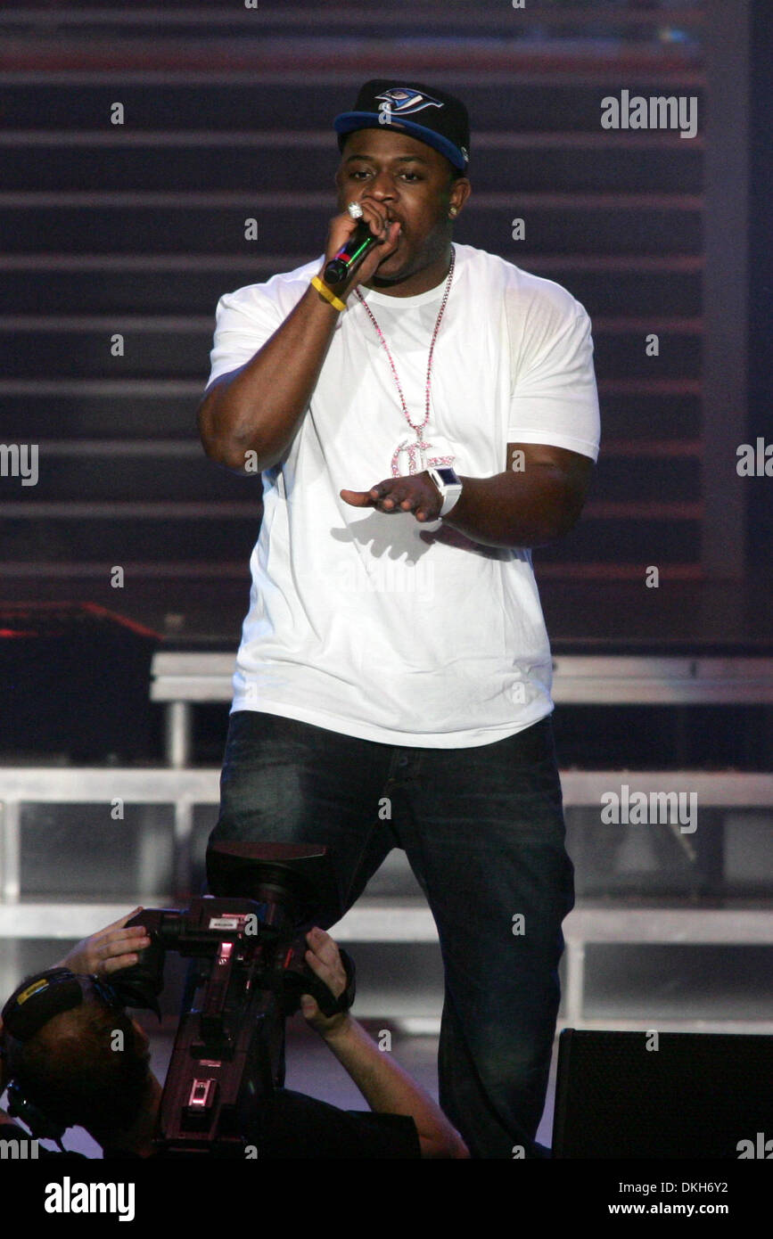 Lil' Wayne performs on stage at the Molson Amphitheatre in Toronto ...