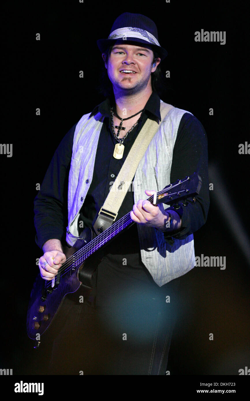 Mark King of Hinder, performs on stage at the Molson Amphitheatre in ...