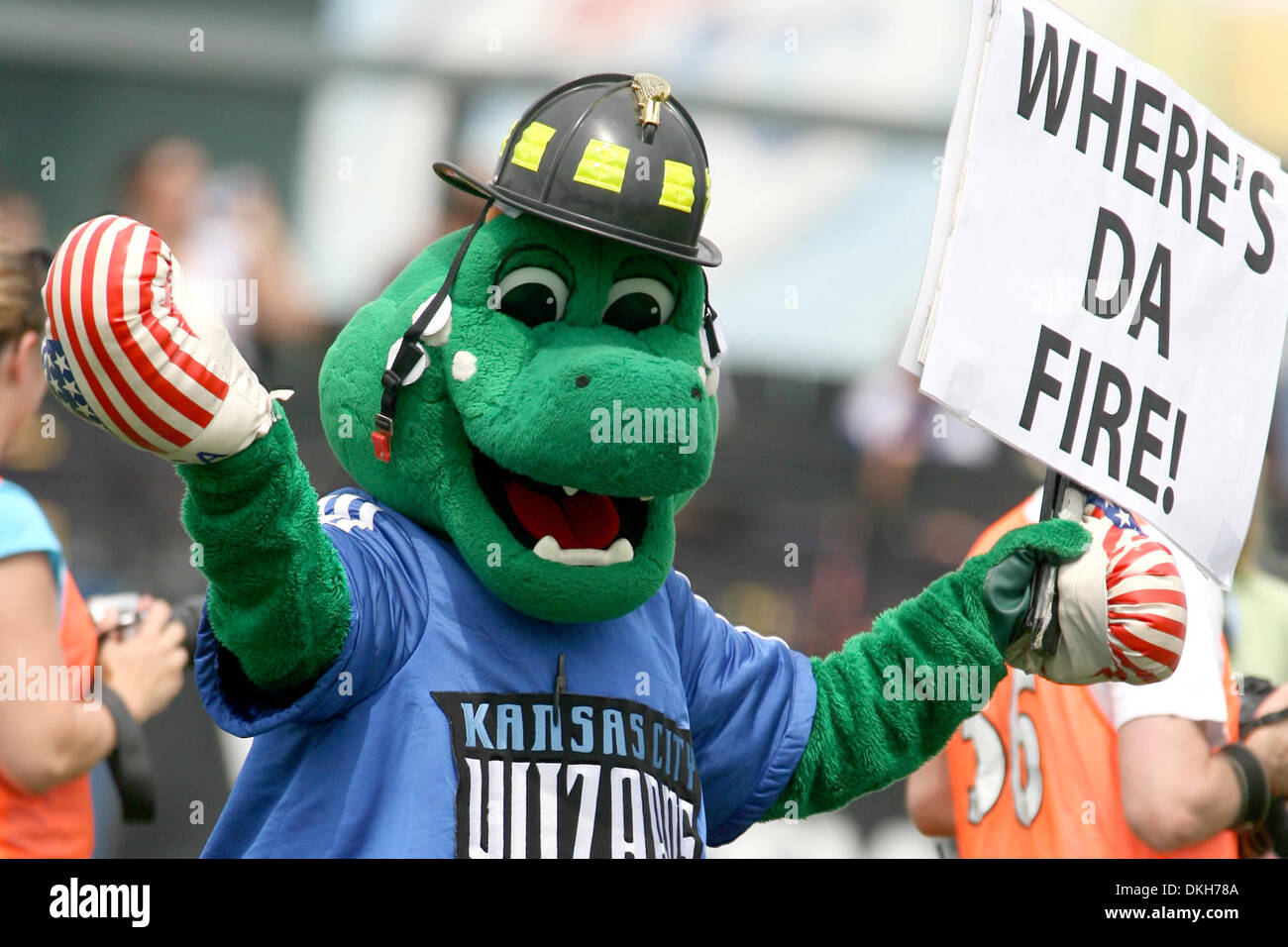 Chicago fire mascot hi-res stock photography and images - Alamy