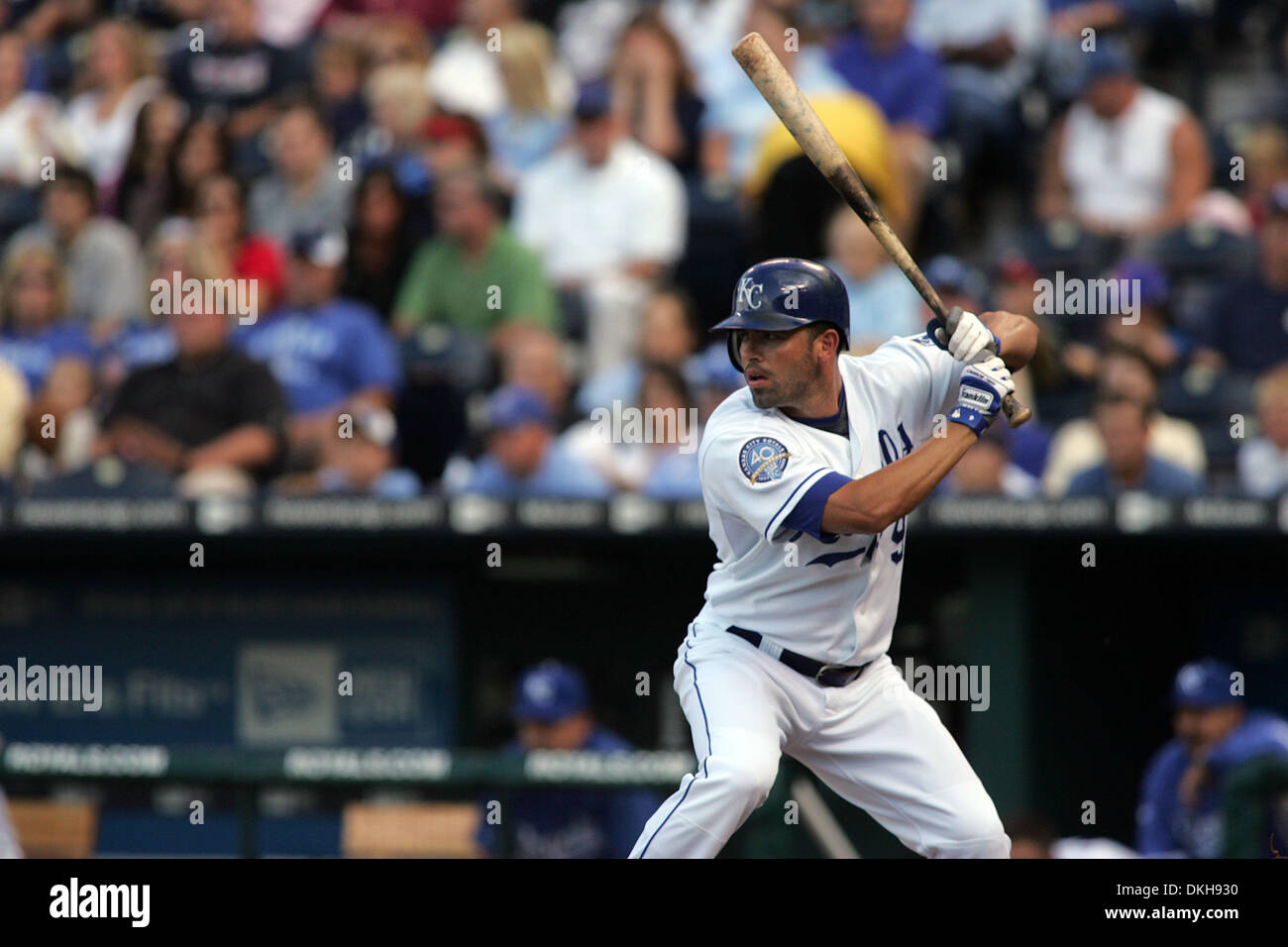 Kansas City Royals' David DeJesus (9) waits for the pitch during the ...