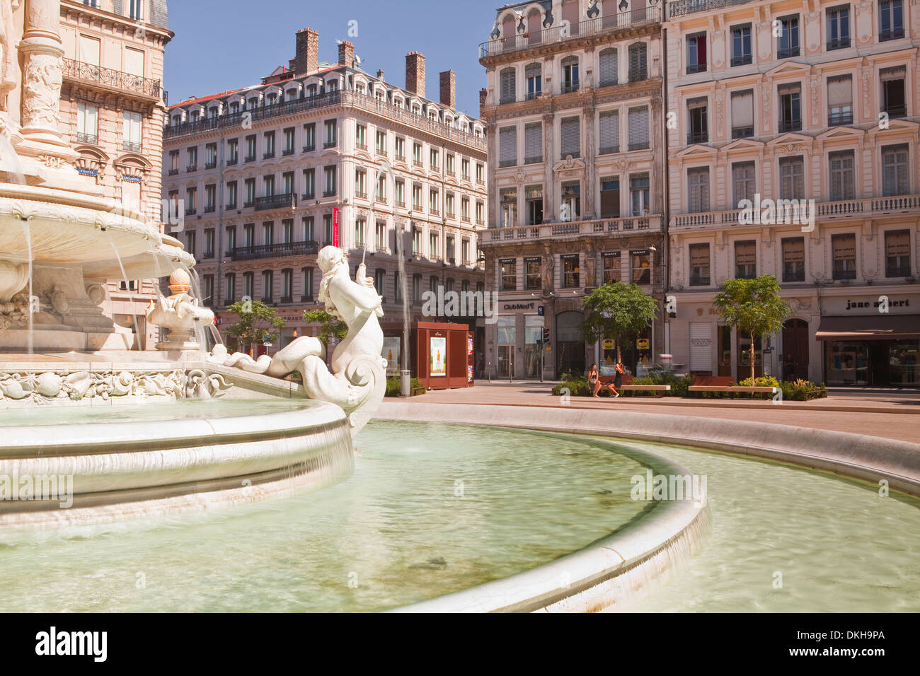 Lyon monuments hi-res stock photography and images - Alamy